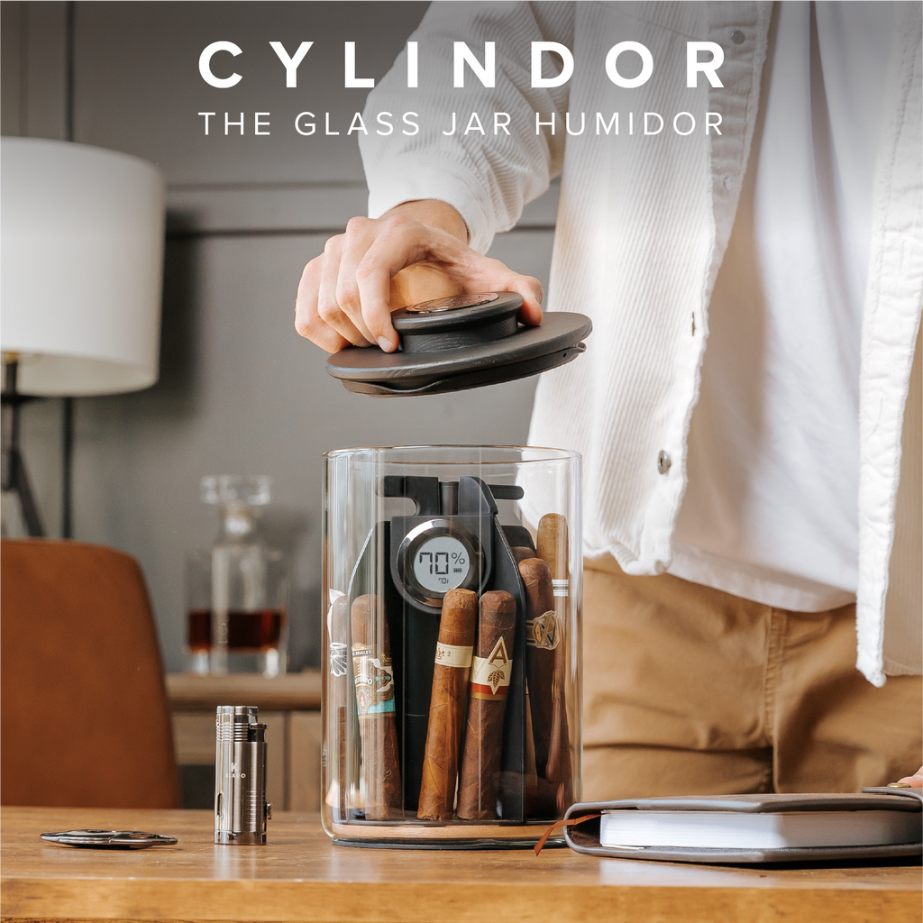 Cylindor Humidor - Glass Jar & Ashwood Lid – Case Elegance