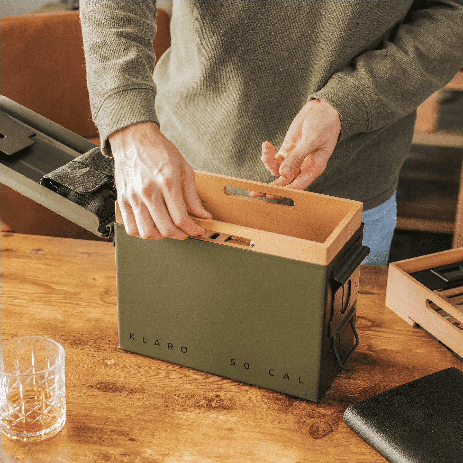 The Smoke Can - Green 50 Cal Humidor – Case Elegance