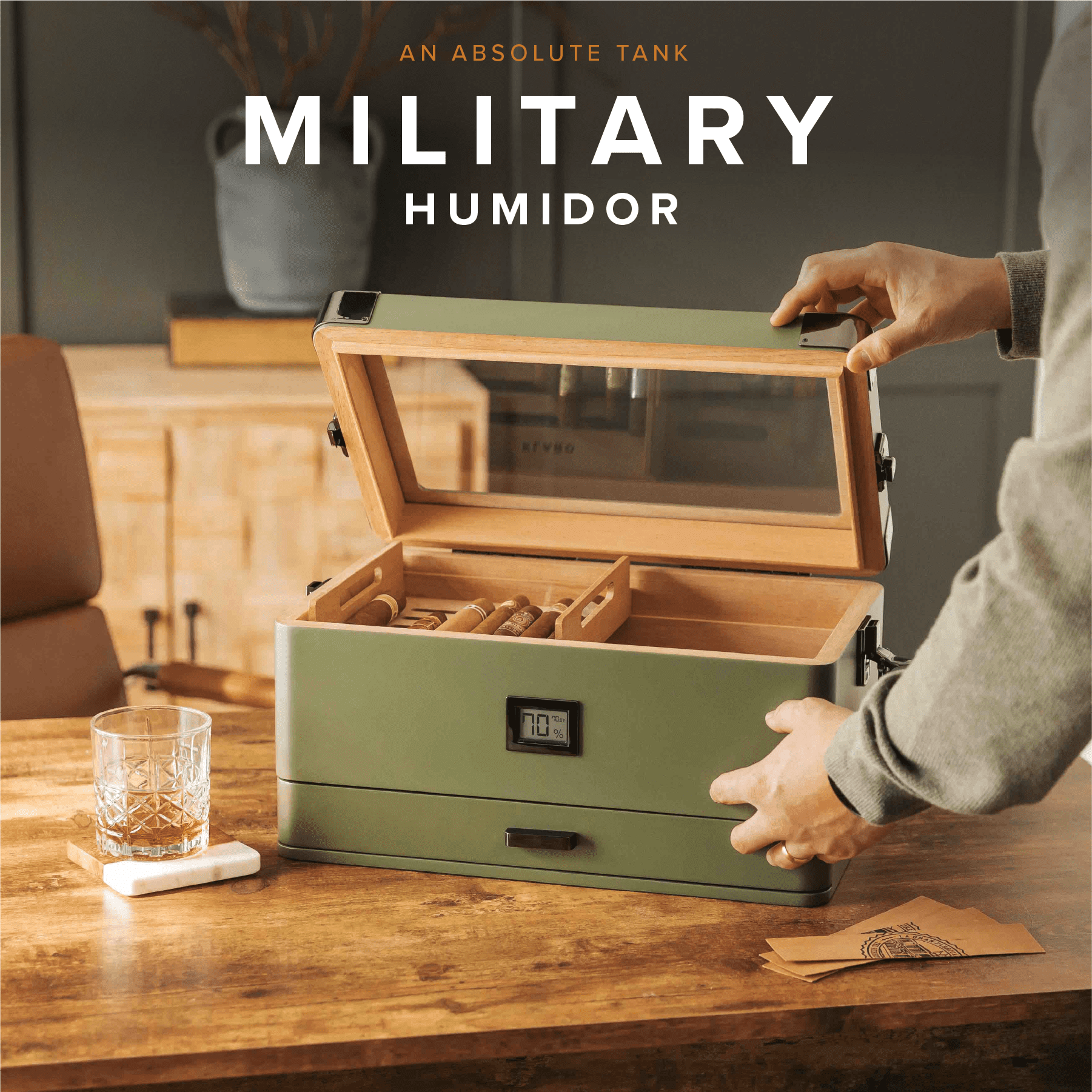 Military Glass Top Humidor – Case Elegance