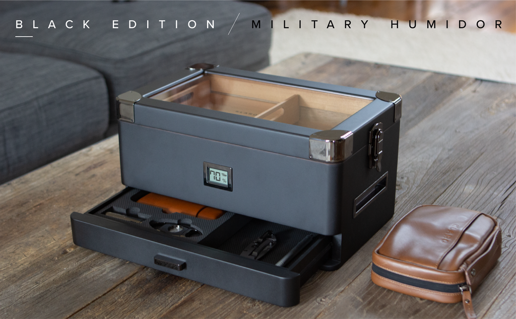 Black Edition Military Humidor – Case Elegance